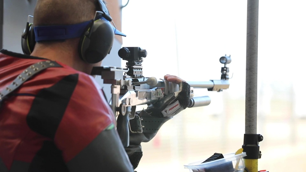 DVIDS - Video - Soldiers win Gold & Silver in 3-Position Rifle at ...