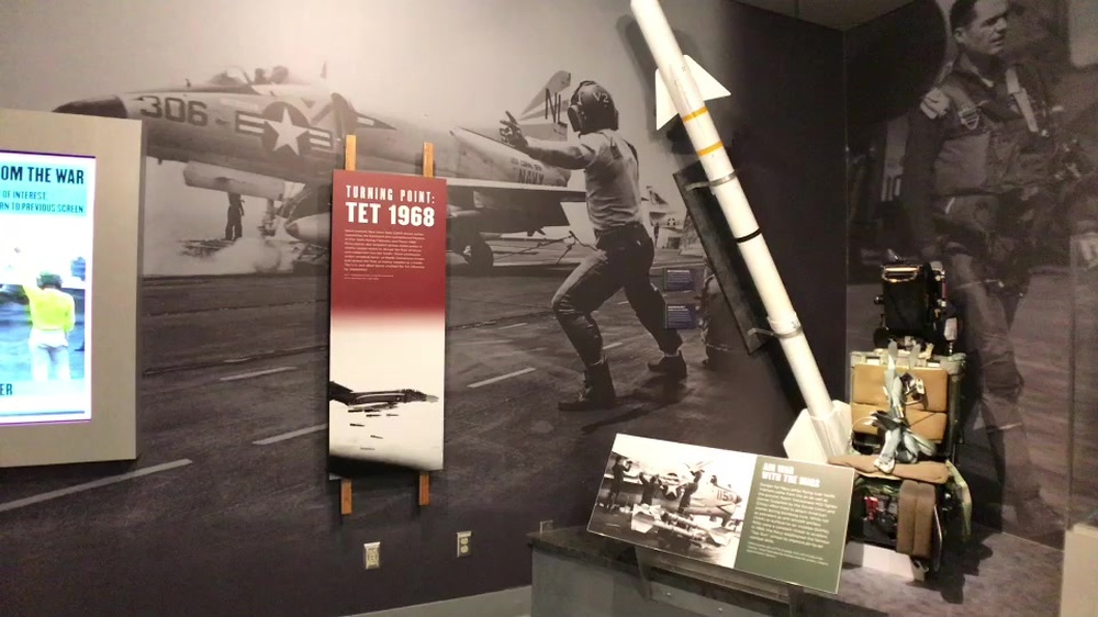 DVIDS - Video - B-roll footage of new Vietnam War Exhibit