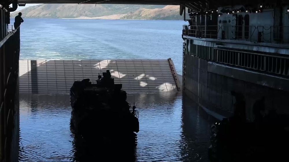 DVIDS - Video - Assault amphibious vehicle departs the well deck