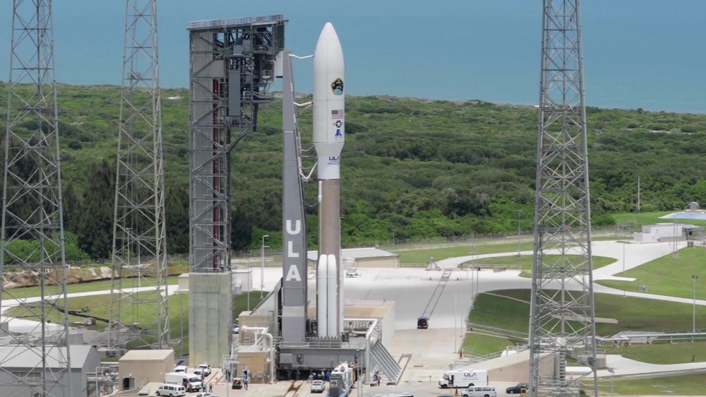 DVIDS - Video - AEHF-5 successfully launch into space [Lower Thirds ...