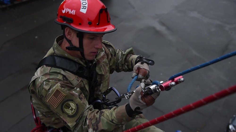 DVIDS - Video - Rescue Technician Course: Suspended Victim Rescue