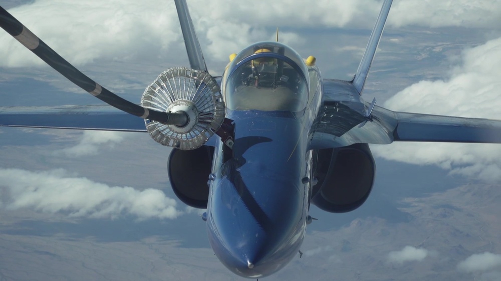 DVIDS - Video - Travis KC-10 Extender refuels Blue Angels
