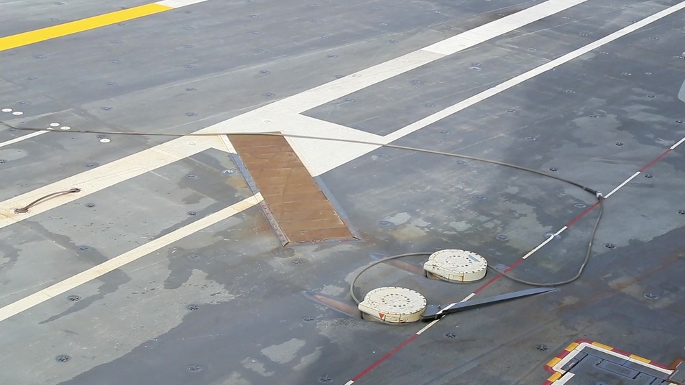 DVIDS - Video - AAG Cable Testing on the Flight Deck