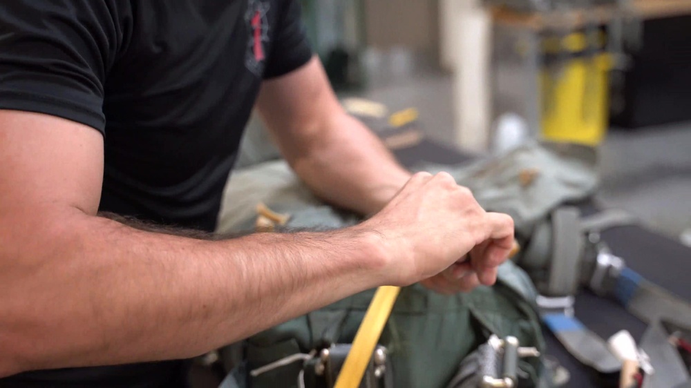 DVIDS - Video - 7th Special Forces Group (Airborne) Riggers