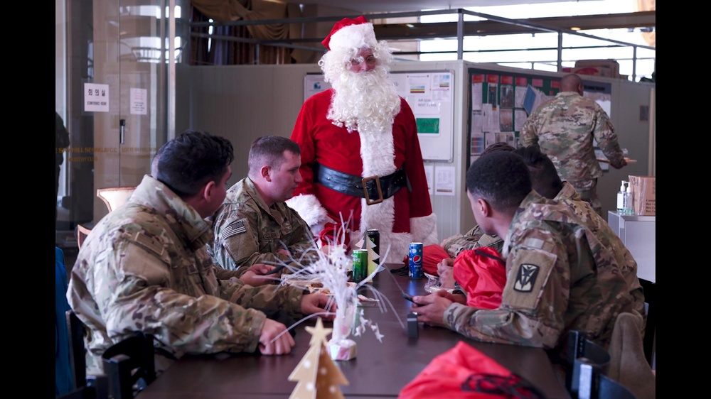 DVIDS - Video - Daniel Dugar & Friends Visit Area IV