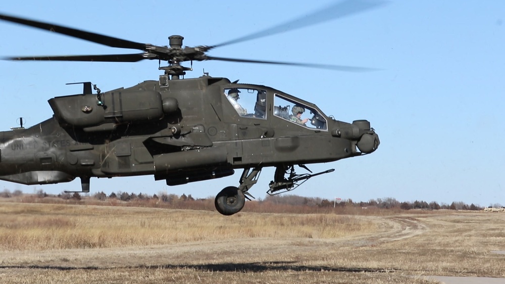 DVIDS - Video - 1st Infantry Division Commander flys Apache Gunship