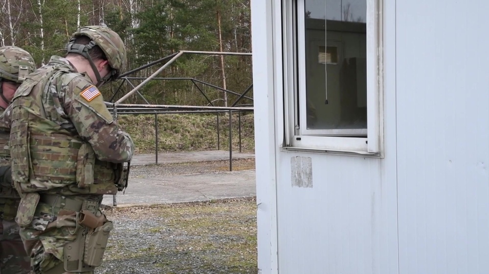 DVIDS - Video - 2CR’s RES conducts the M17 pistol qualification range