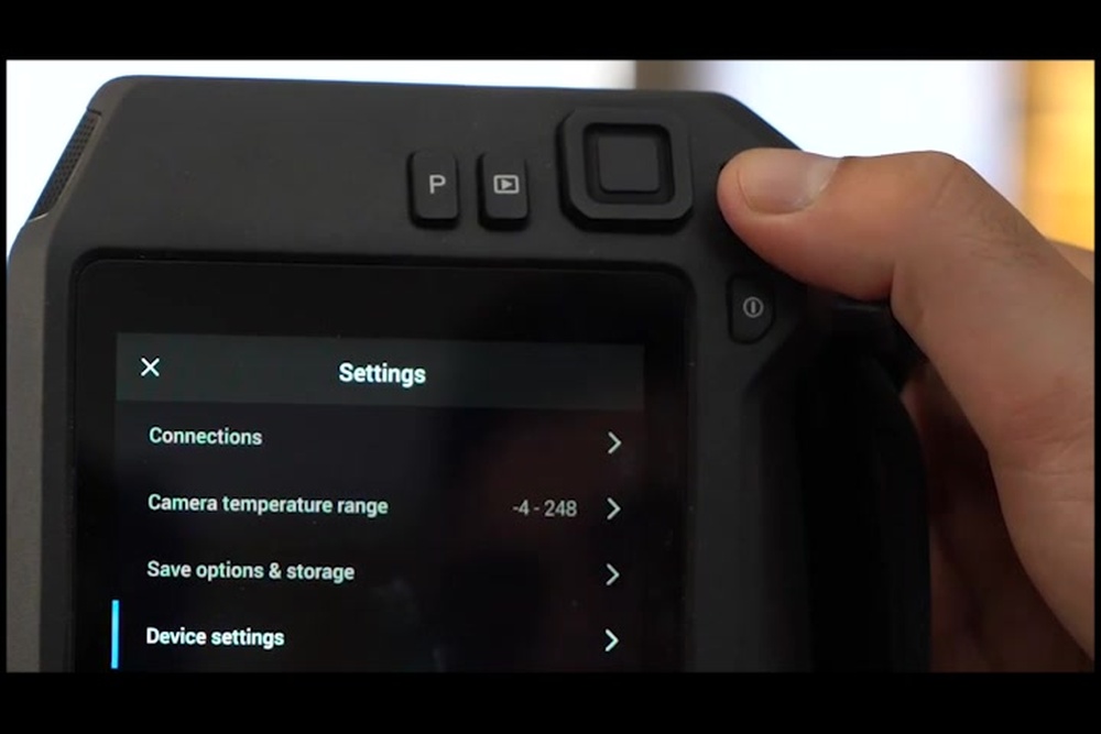DVIDS - Video - FLIR T-540 Thermal Imaging Camera
