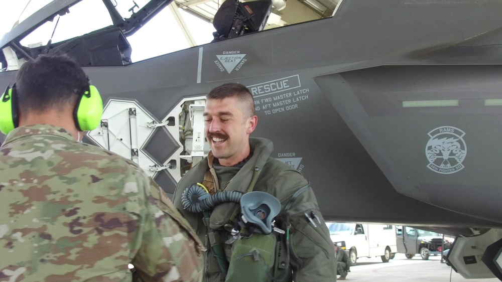 DVIDS - Video - 34th Fighter Squadron Aircraft Return