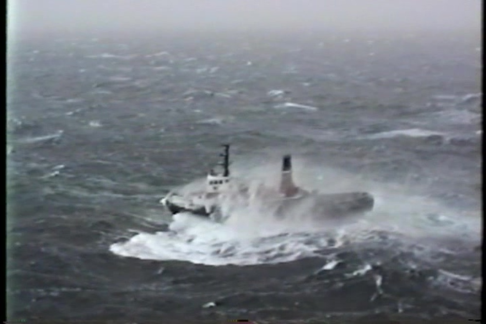 DVIDS - Video - TUG SEASPAN COMMODORE