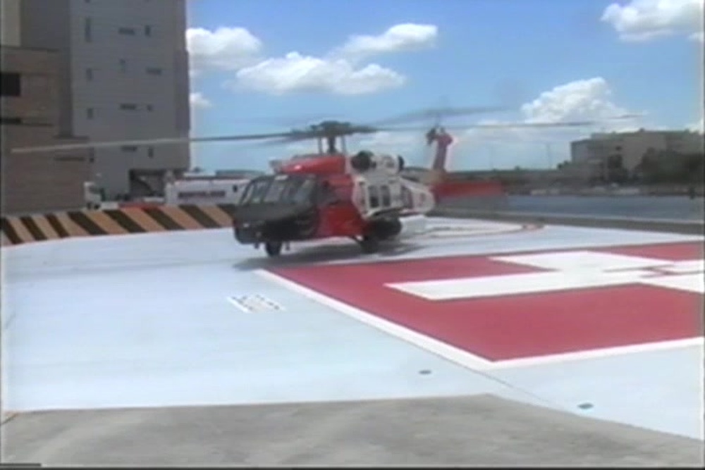 DVIDS - Video - MEDEVAC OF 16 Y/O FROM CRUISE SHIP