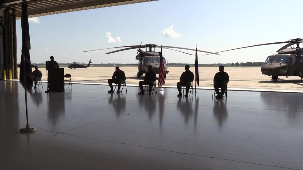 DVIDS - Video - 1-135th Assault Helicopter Battalion holds 2020 change ...