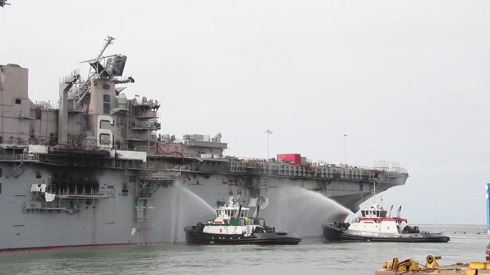 DVIDS - Video - USS Bonhomme Richard (LHD 6) Fire