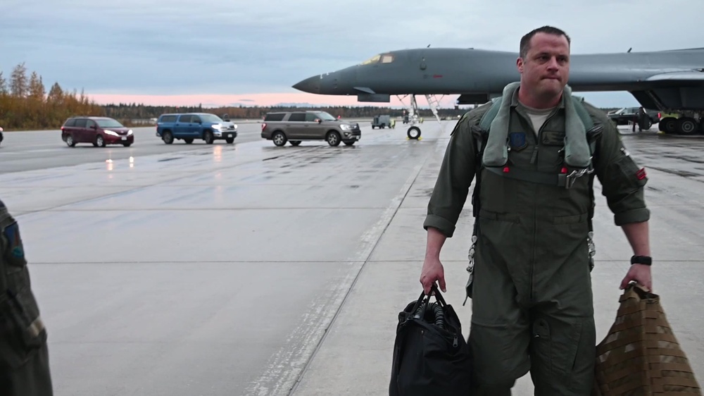 DVIDS - Video - 345th Expeditionary Bomb Squadron Sept. 16th b-roll