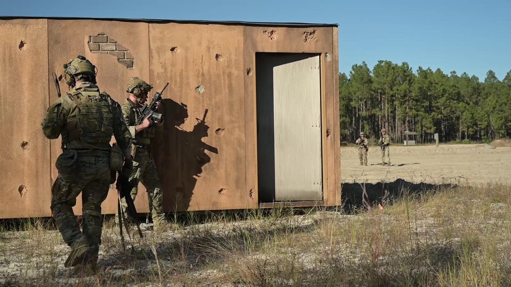 DVIDS - Video - Hurlburt Field’s EOD and DAGRE conduct full training exercise (B-Roll Part 2)