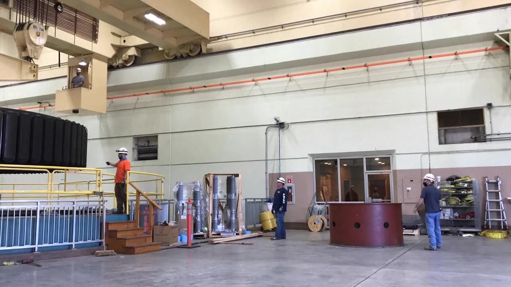 DVIDS - Video - Tulsa District generator rotor removal