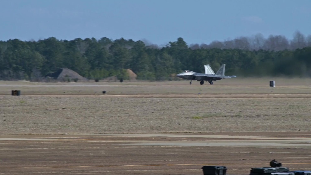 DVIDS - Video - F-22 Raptor Airpower Demo