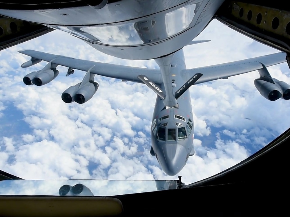 DVIDS - Video - Refueling B-52s
