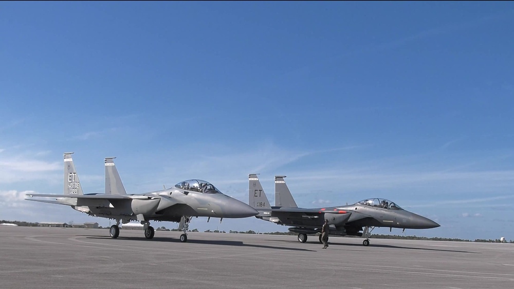 DVIDS - Video - Air Force's first F-15EX arrives at Eglin
