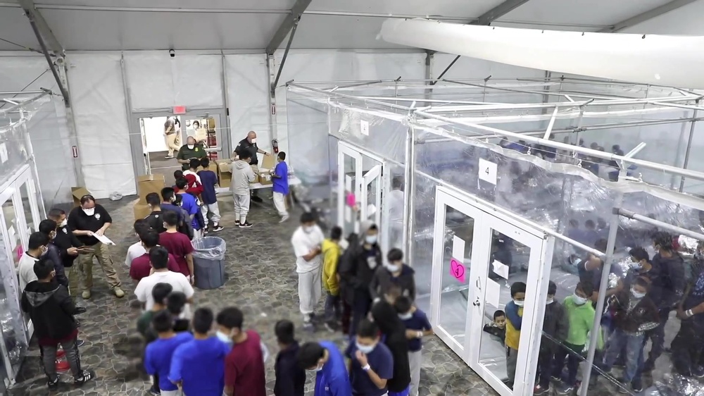 DVIDS - Video - B-roll of temporary processing facilities in Donna, Texas