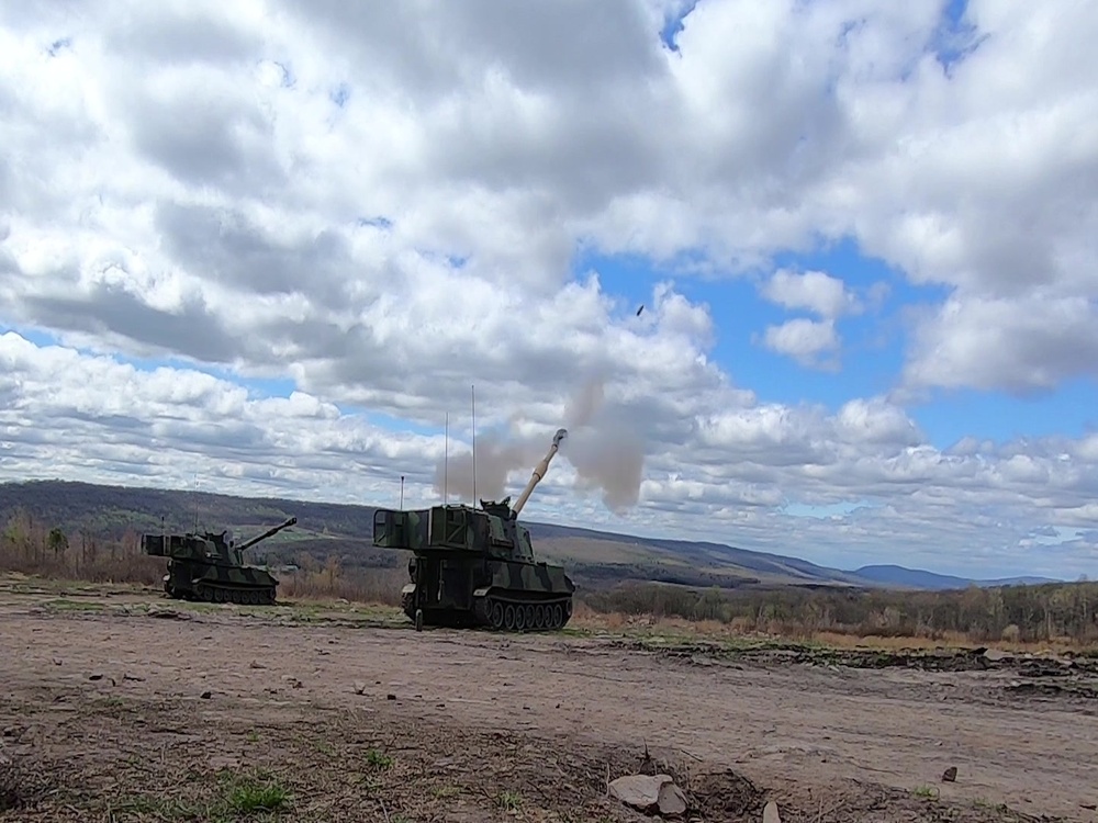 DVIDS - Video - 1-109th FA Paladin Fire Mission - Slow Motion Video