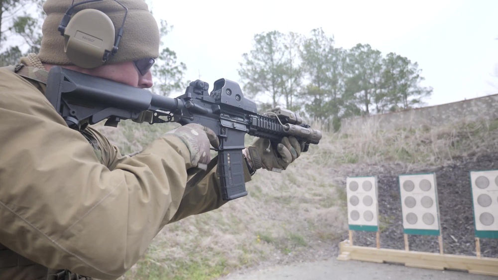 DVIDS - Video - Navy EOD Technicians Train in Small Arms at Shooting Range