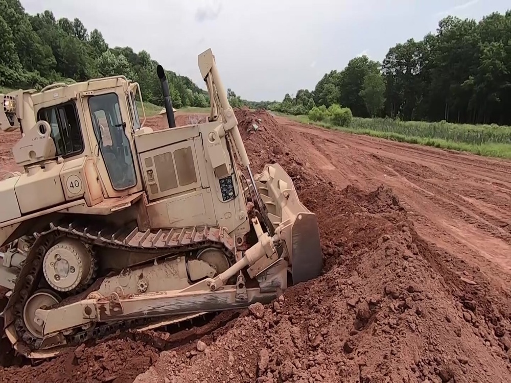 DVIDS - Video - 228th Engineer Co. Soldiers conduct bulldozer training