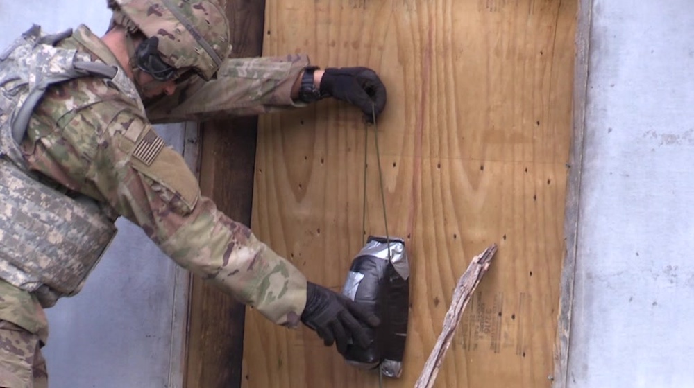 DVIDS - Video - Breach Training