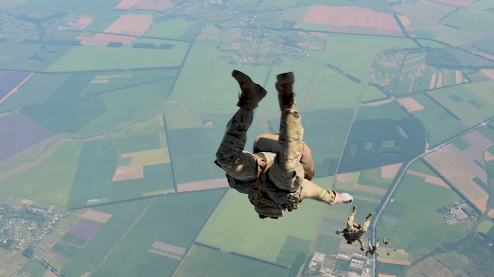 DVIDS - Video - 352 Special Operations Forces and Ukrainian Special ...