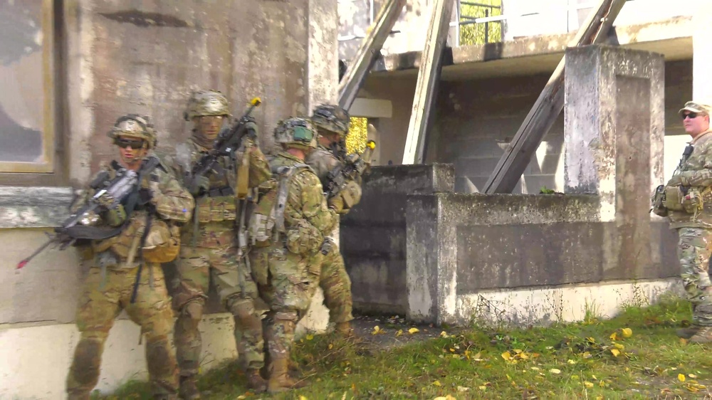 DVIDS - Video - 173rd AB Paratroopers conduct High Value Target ...