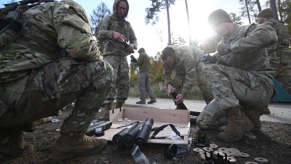 DVIDS - Video - 2CR FAS 60mm mortar live fire