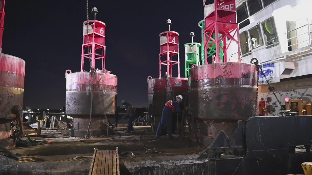 DVIDS - Video - Coast Guard Cutter James Rankin conducts seasonal buoy swap