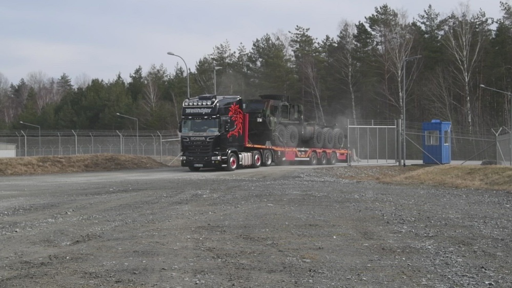 DVIDS - Video - Army Prepositioned Stocks-2 arrive at the 7th Army ...