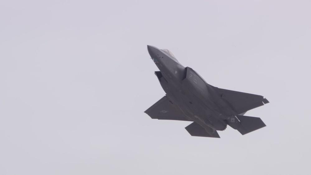 DVIDS - Video - VTANG F-35 Takes Off - Slow Motion