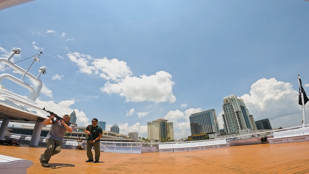 DVIDS - Video - USSOCOM demonstrates Special Operations Forces tactics ...