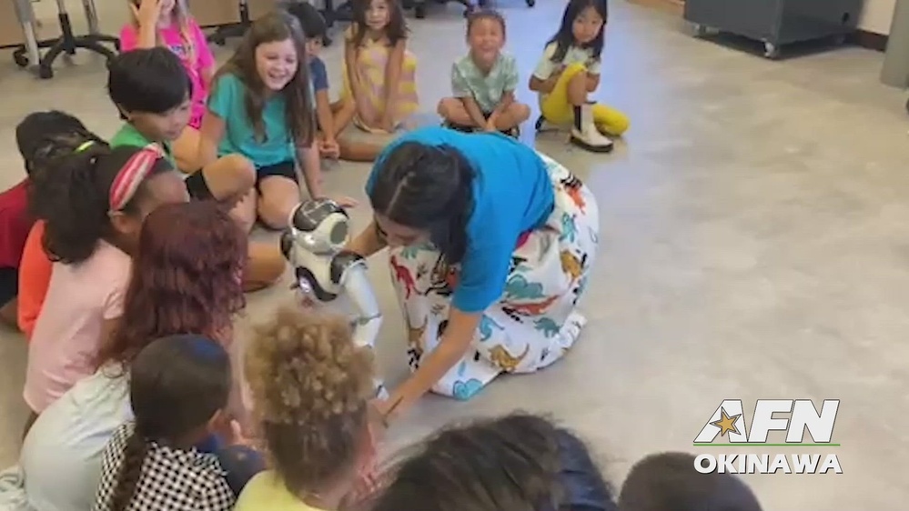 DVIDS - Video - Camp Foster Library helps kids code