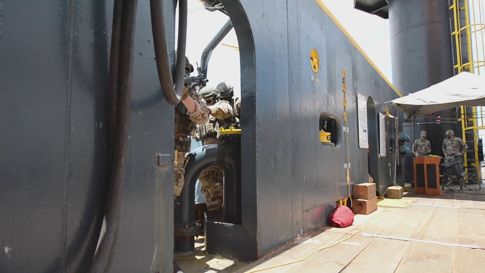 DVIDS - Video - RIMPAC 2022: Multinational SOF simulate VBSS aboard MV ...