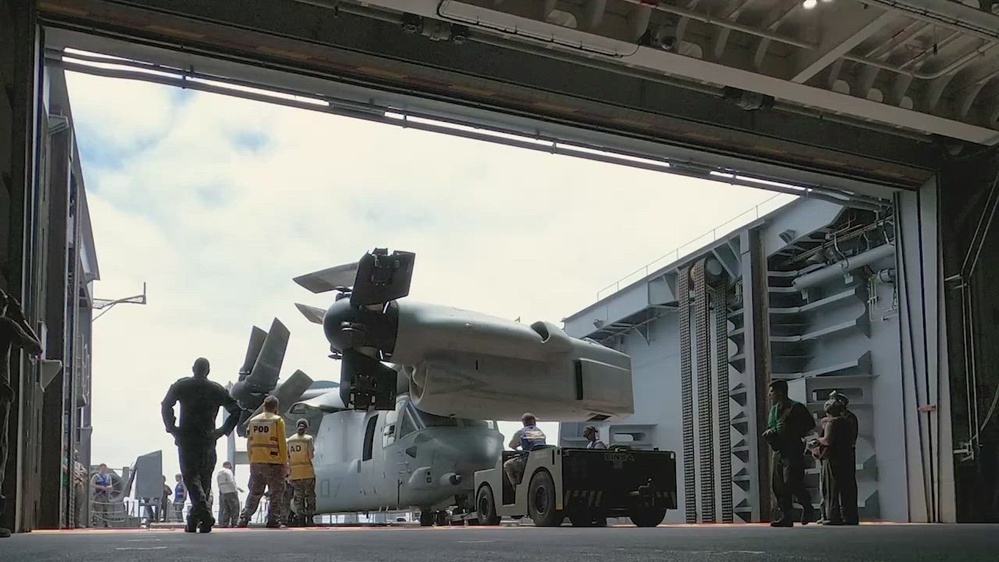 DVIDS - Video - MV-22 operating on HMAS Canberra - Deck Movements - B-Roll