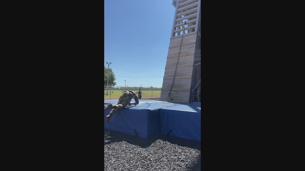 DVIDS - Video - Rappelling Tower in Fort Sill, Basic Training