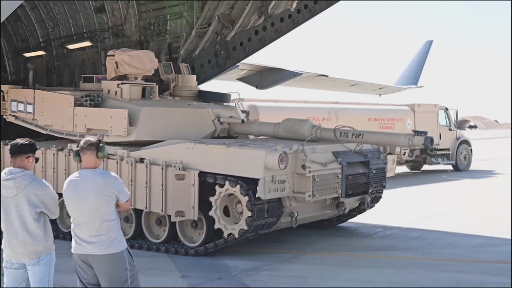 DVIDS - Video - 816th EAS hauls M-1 Abrams tank