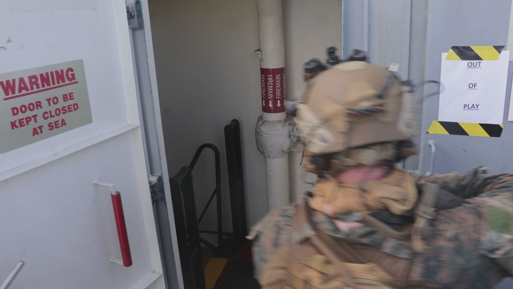 DVIDS - Video - VBSS Operations Aboard USS Miguel Keith