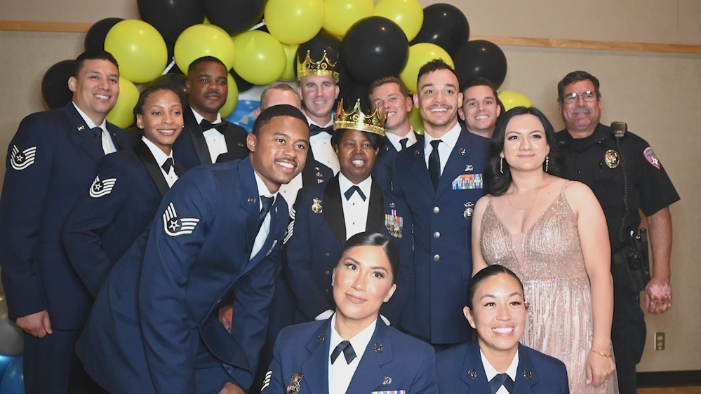 DVIDS - Video - Celebrating the Air Force's 75th Anniversary