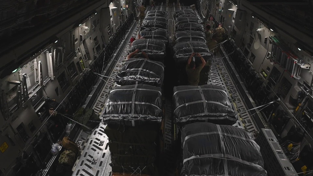 DVIDS - Video - 8th EAS airdrop cargo