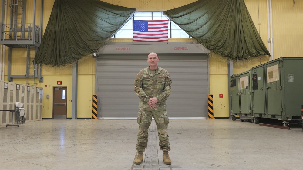 DVIDS - Video - TSgt Tyler Ungerer-Stephens Holiday Greeting
