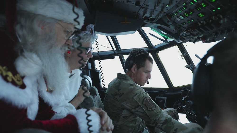 DVIDS - Video - Op Santa Visits Nuiqsut