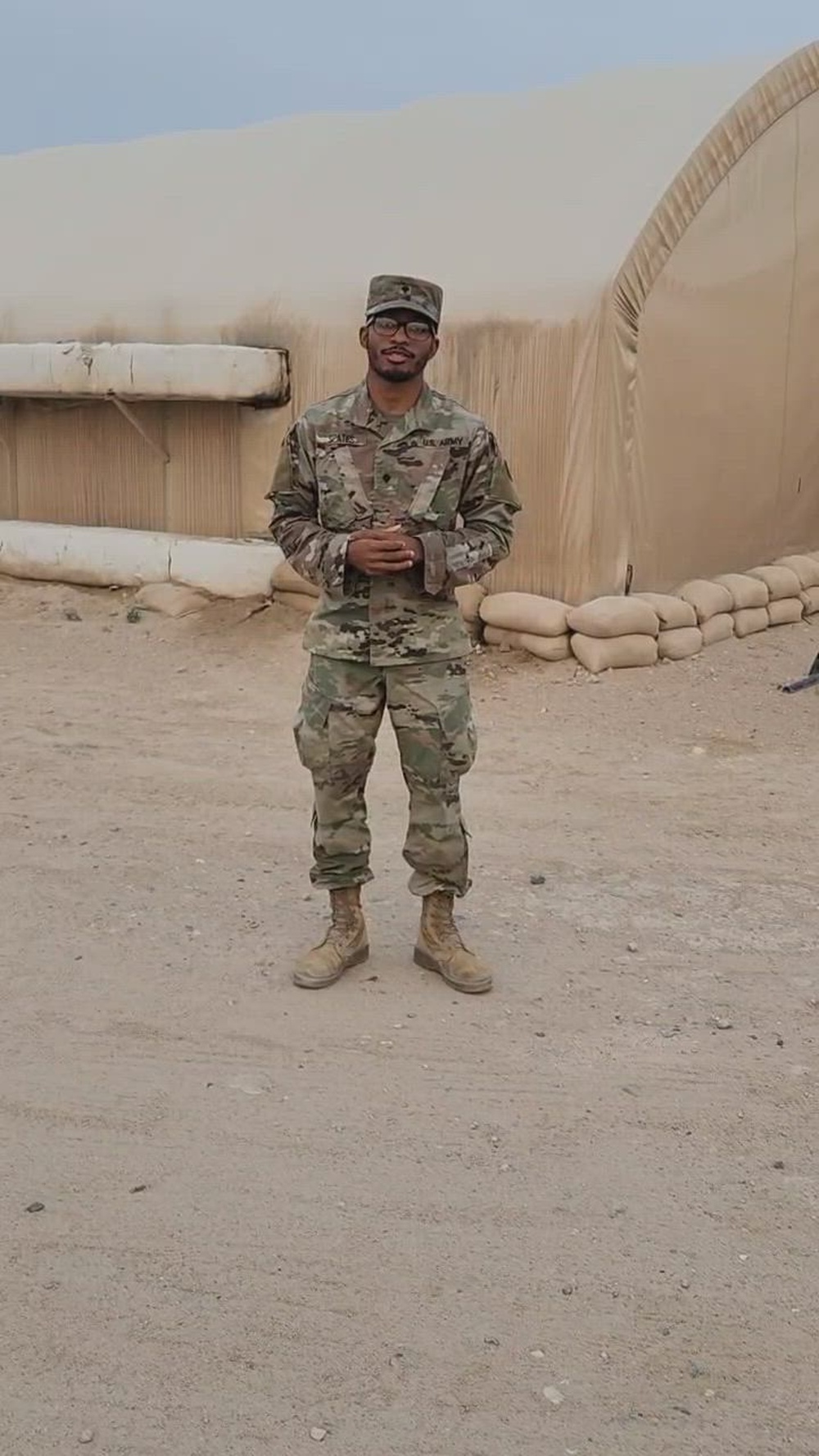 DVIDS - Video - Soldiers shout-out to family and friends for the holidays