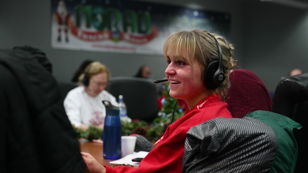 DVIDS - Video - NORAD Tracks Santa 2022