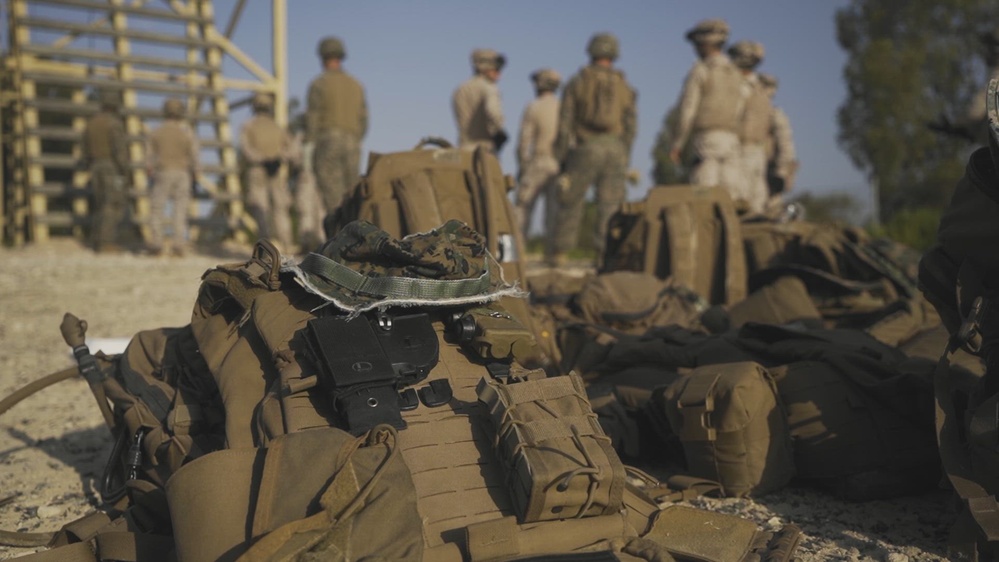 DVIDS - Video - Fast-rope Training Exercise Lisa Azul 2022