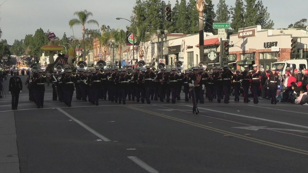DVIDS - Video - B-Roll: Marine Corps composite band performs at Rose Parade