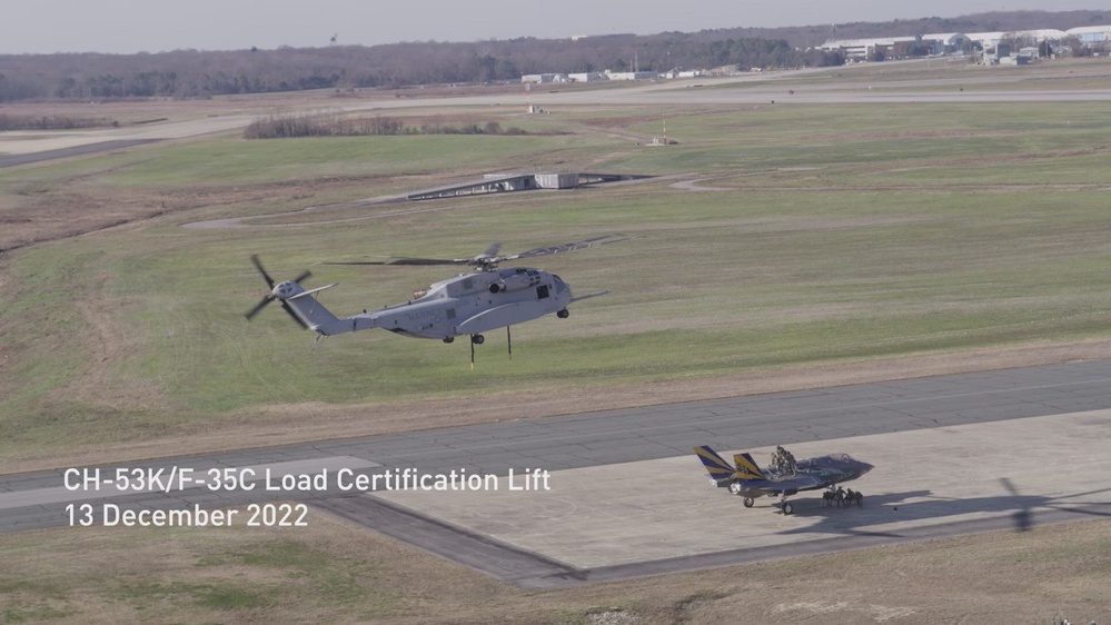DVIDS - Video - Non-flyable F-35C airframe lifted by CH-53K